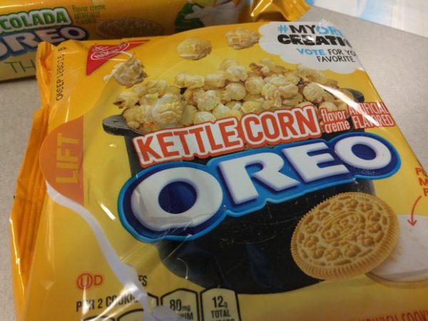 Dave and Katie taste test the new Oreo Kettle Corn Flavor! – 94.1 KXOJ